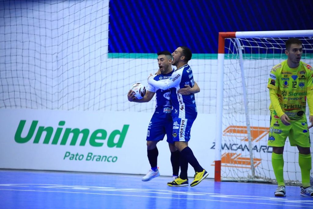 Pato Futsal faz mais dois jogos antes do início da Taça Brasil | Pato ...
